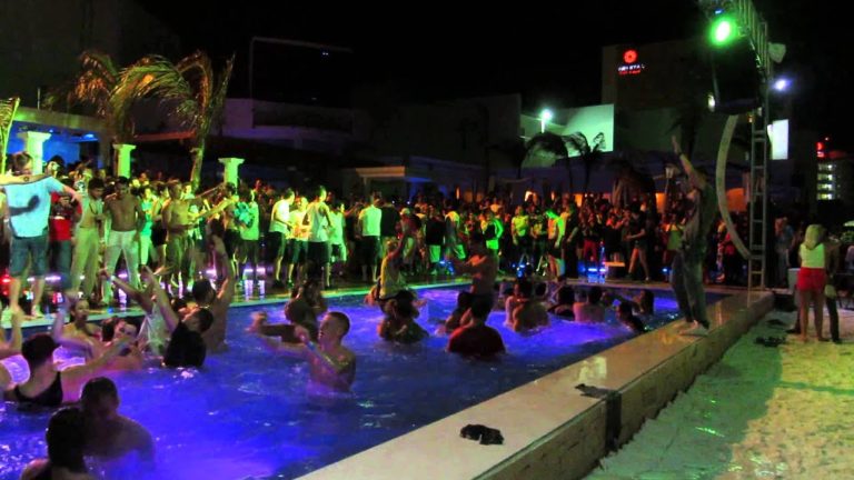 Cancun Nightlife - Cancun Airport Transportation Blog