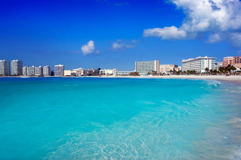 7 Reasons Why Cancun is the Perfect Summer Vacation Destination ...